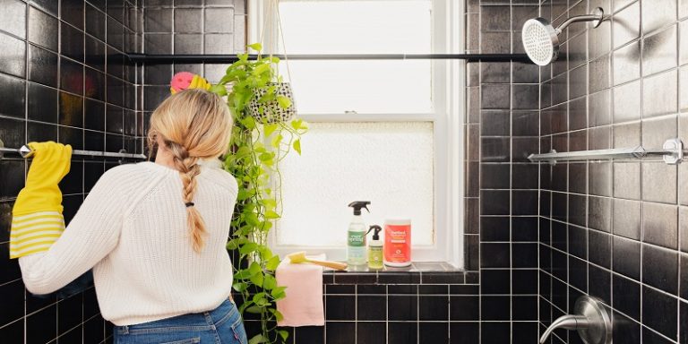Top 10 Best Shower Cleaner For Mold And Mildew Of 2025 - Classified Mom