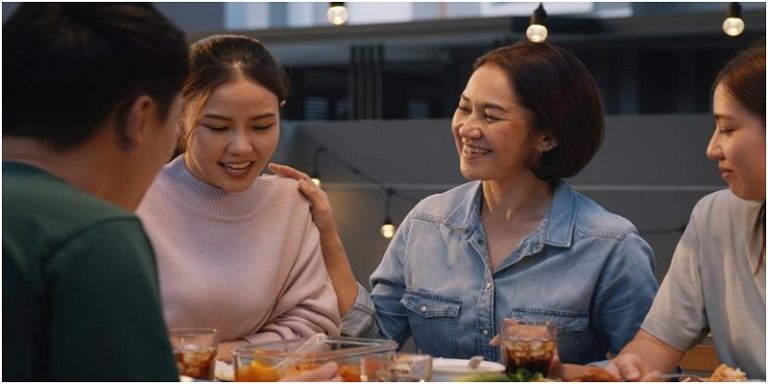 How To Host An Inclusive Mother’s Day Dinner Party - Classified Mom